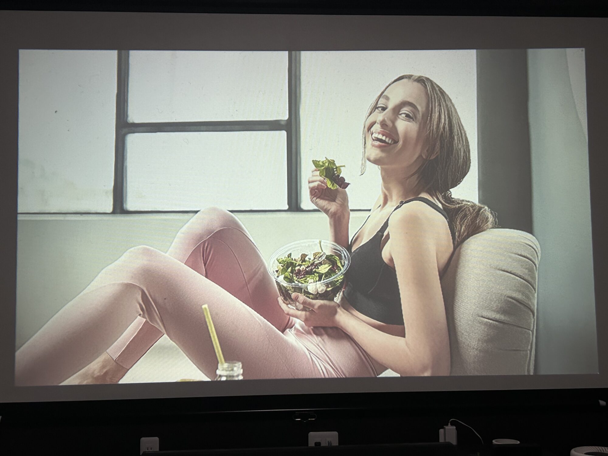 【1万円台の国産プロジェクター】FunLogy HOME2を徹底レビュー