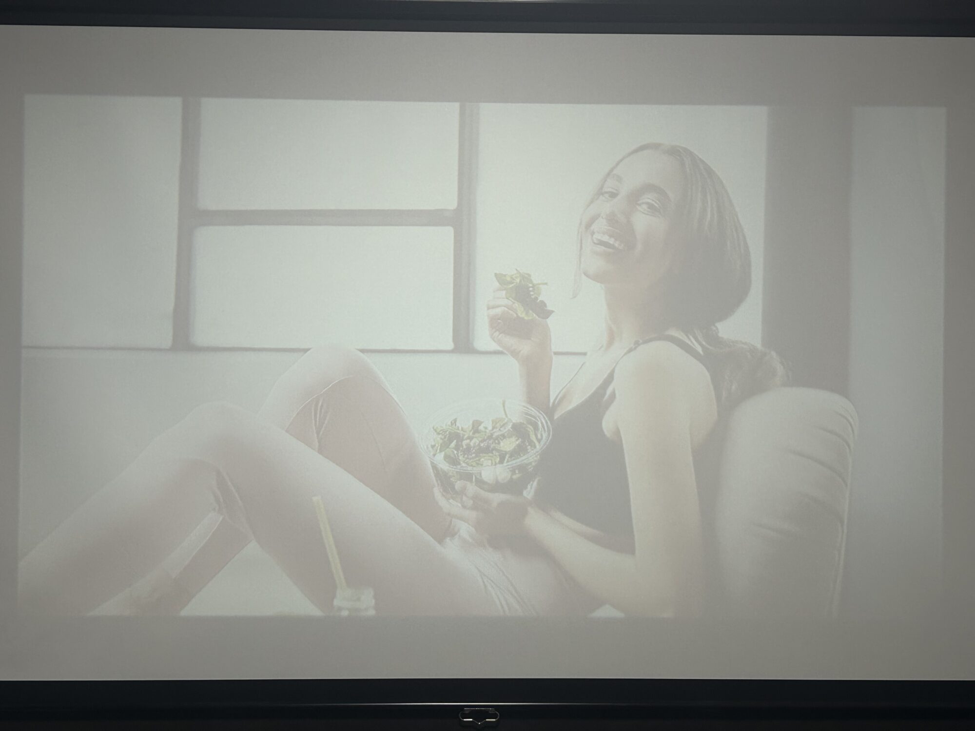 【格安中華プロジェクター】ONOAYO E16を徹底レビュー