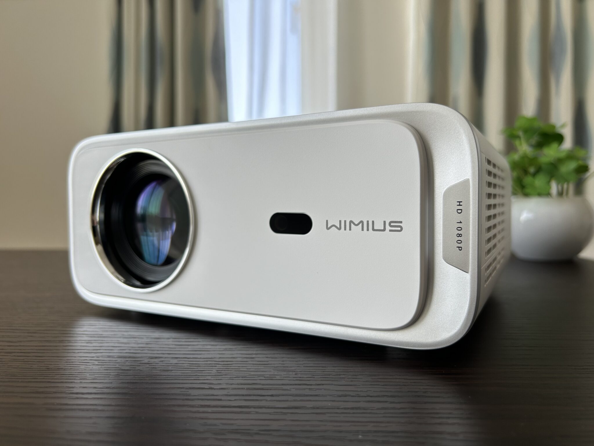 【コスパの化け物】WIMIUS P63を徹底レビュー【フルHD Android TV搭載プロジェクター】