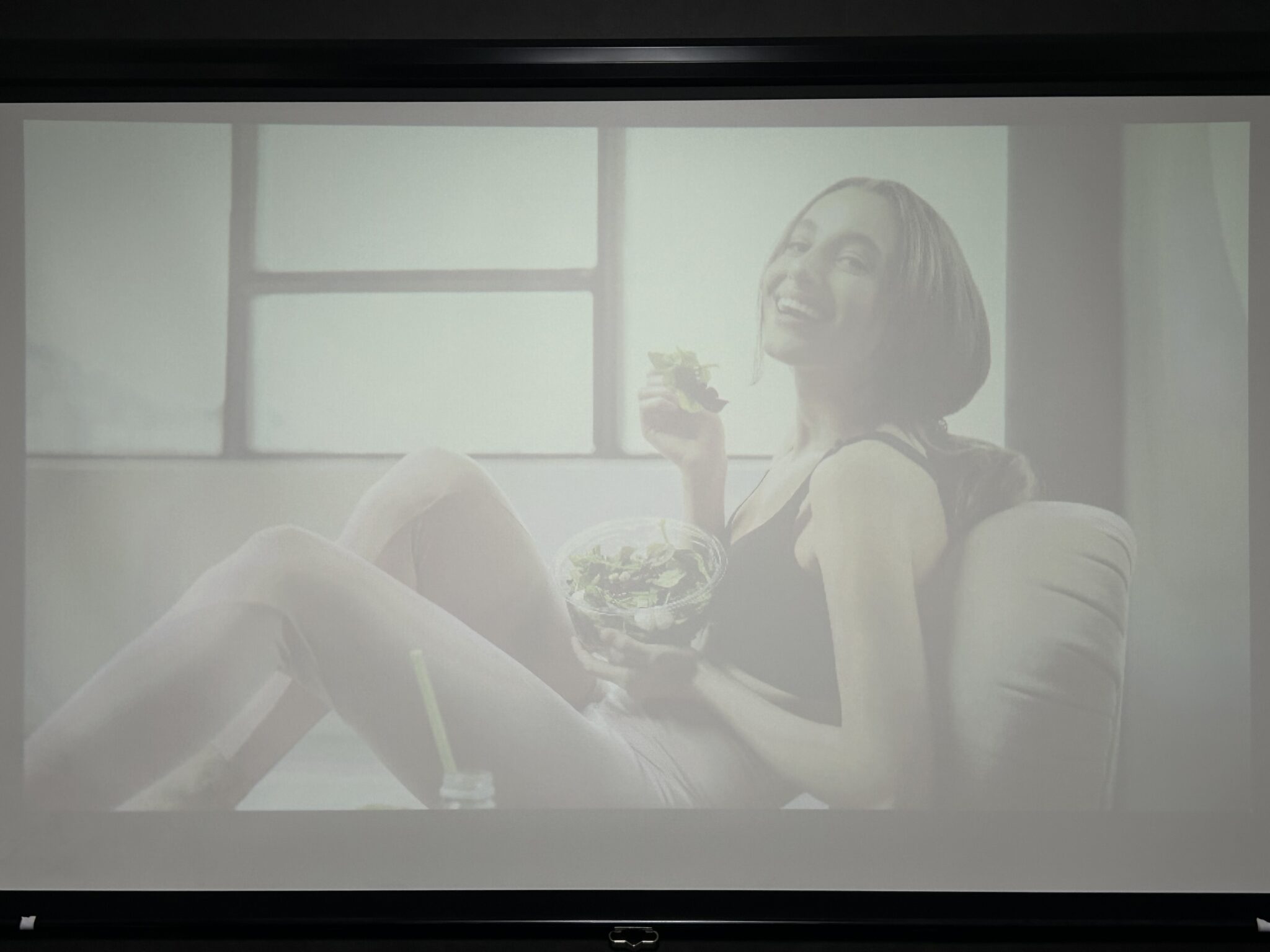 【林檎サイズのモバイル機】Anker Nebula Astroを徹底レビュー【プロジェクターオタクが魅力を解説】